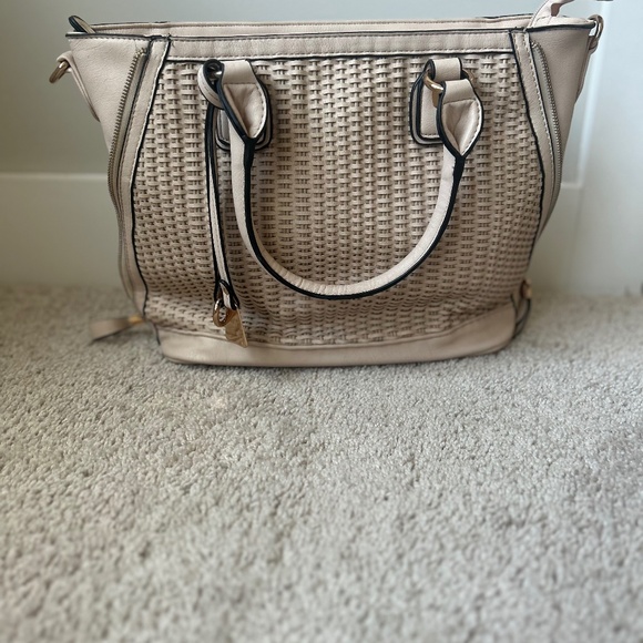 Black Rivet | Bags | New Black Rivet Cream Color Handbag Stylish ...